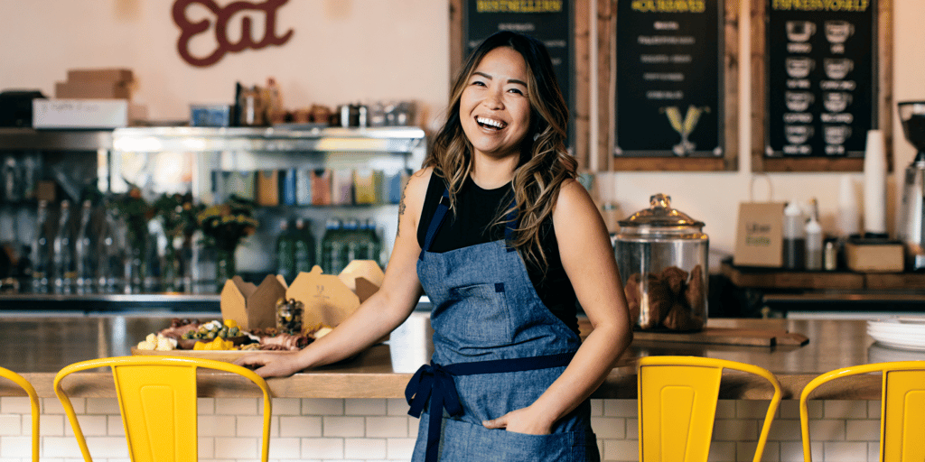 7 Restaurant Marketing Ideas That Work in 2022 | Uber | Uber Blog