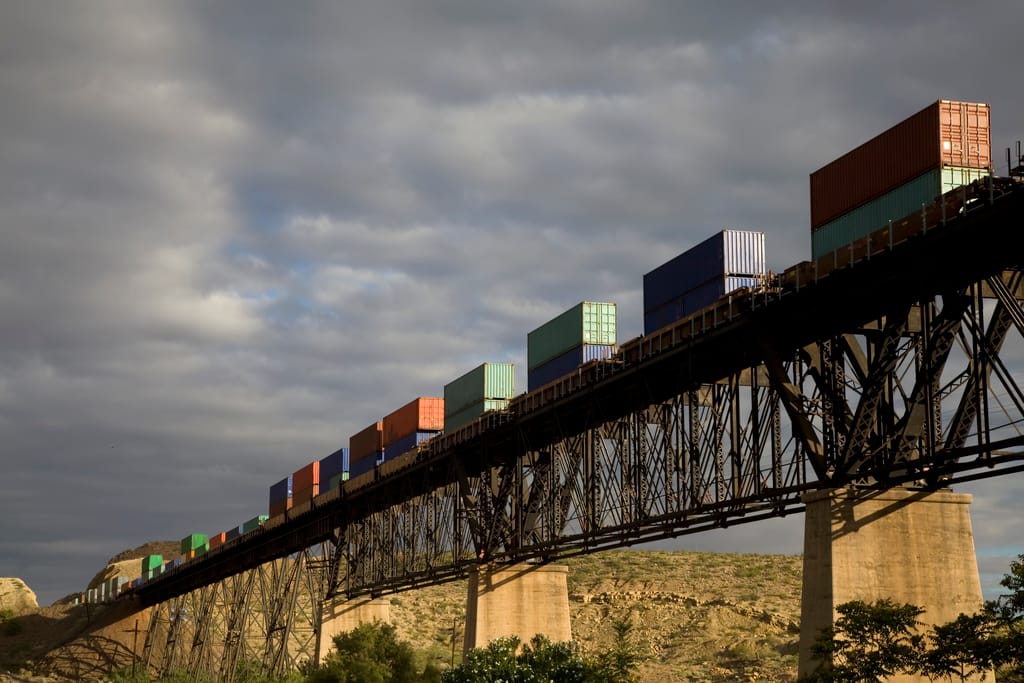 The U.S. supply chains dodged a rail strike - What would have happened ...